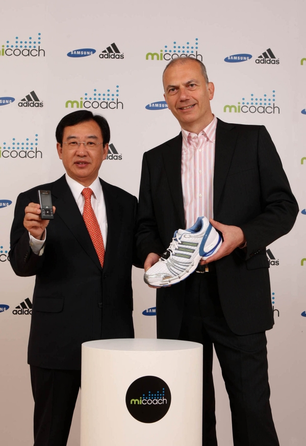Samsung to launch its sports phone 'miCoach' co-branded with adidas