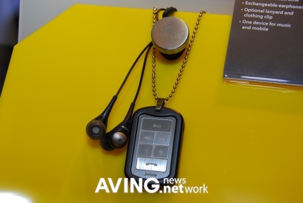 Jabra to roll out its 'dog-tag' style Bluetooth stereo headset in Japan