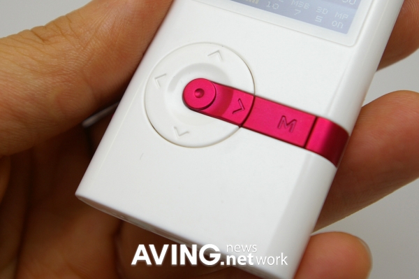 Cowon's slim mp3 player 'iAUDIO U5' to hit Korea market