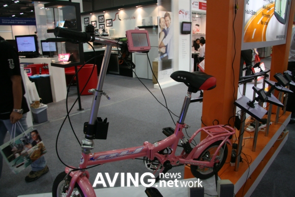 Logic Gear to display its 4.3-inch navigation adopting Samsung's CPU