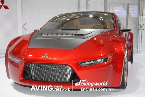 MITSUBISHI to unveil its environmentally friendly concept car 'Concept-RA'