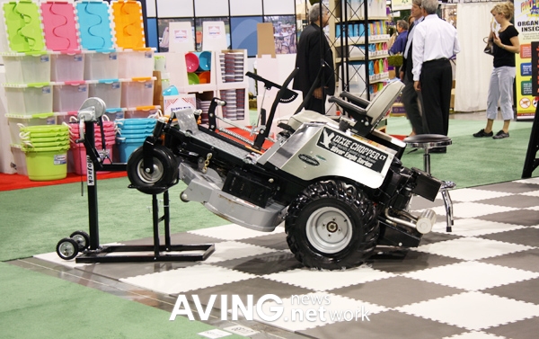 MoJack to showcase its lift tool for riding mower or small tractor