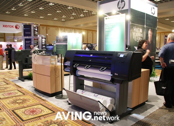 HP to display its 8-ink printing system 'Designjet Z6100'