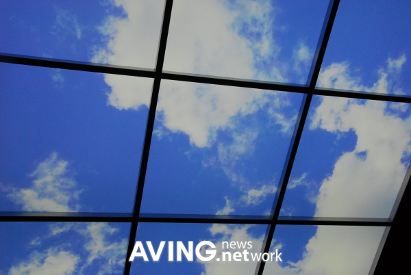 Sky Factory to showcase 'SkyCeilings' for virtual skylights indoors