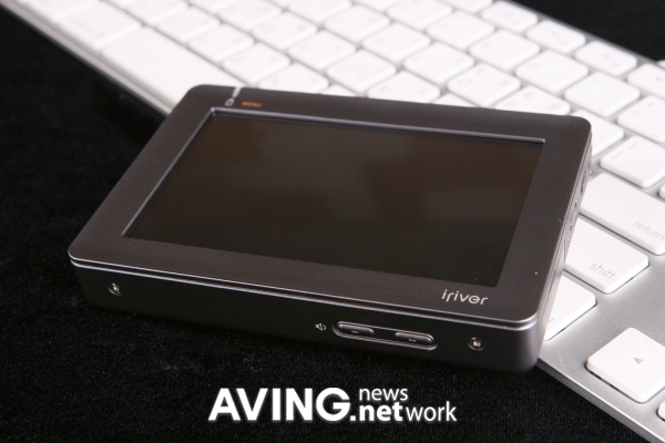 iriver's new PMP 'P.ple P10' - Detailed Image