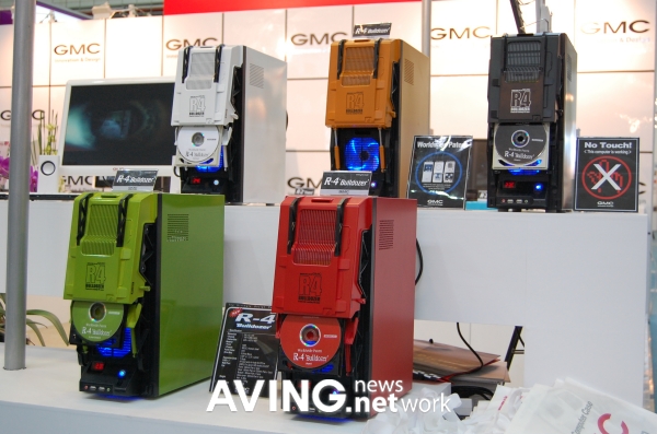 GMC to display its innovative designed pc case 'R-4 Bulldozer'