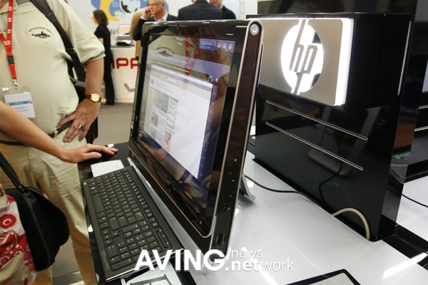 HP to unveil its new generation of all-in-one TouchSmart PCs