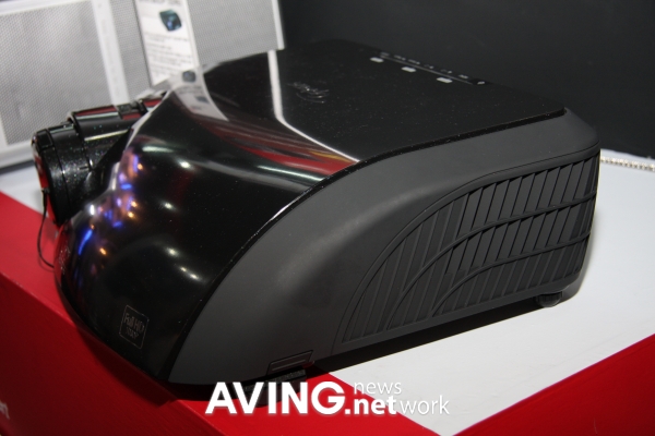 Optoma expects to launch its full HD DLP projector 'EP1080' in Korea