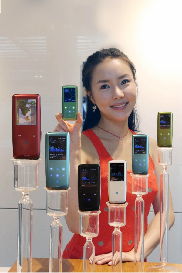 Samsung to release its new T-DMB MP3P 'YP-P2 DMB'