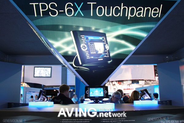 CRESTRON to introduce its new 6-inch touch panel 'TPS-6X'