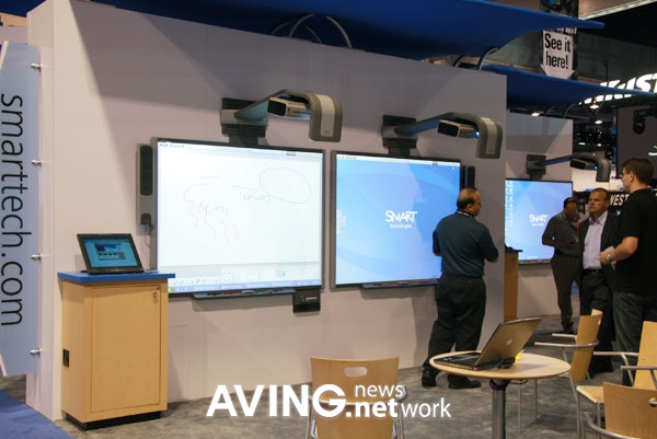 SMART to display its whiteboards 'SMART Board 600i interactive whiteboards'
