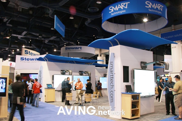 SMART to display its whiteboards 'SMART Board 600i interactive whiteboards'