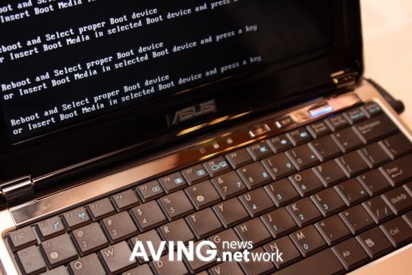 ASUS to unveil its 10.2-inch Atom-based netbook 'N10'