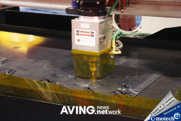 Koike Aronson to exhibit its laser-cutting machine 'Lasertex-3540'