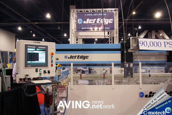 Jet Edge to introduce new mid rail gantry waterjet system