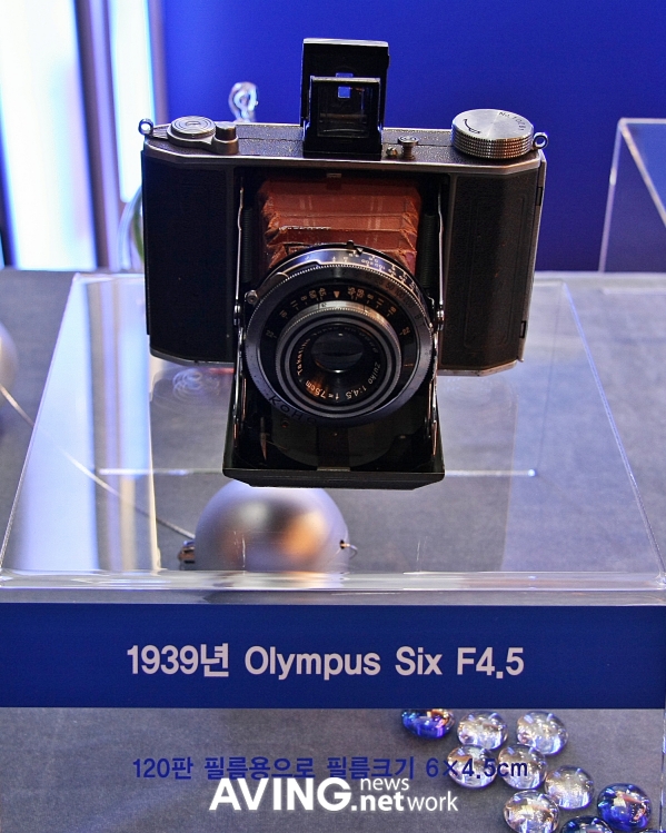 [Photo News] Historical footprints of Olympus camera