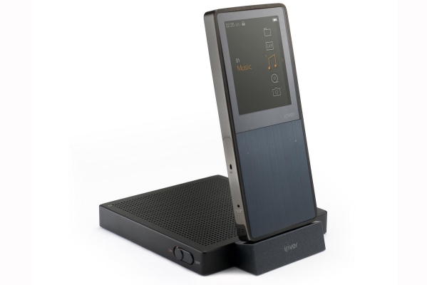 A new MP4P 'iriver E50' boasting up to 52 hours of battery life