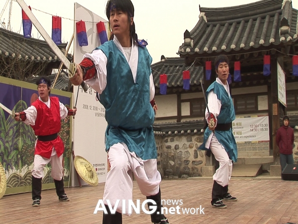 A performance of Korean martial arts 'Sippalki'