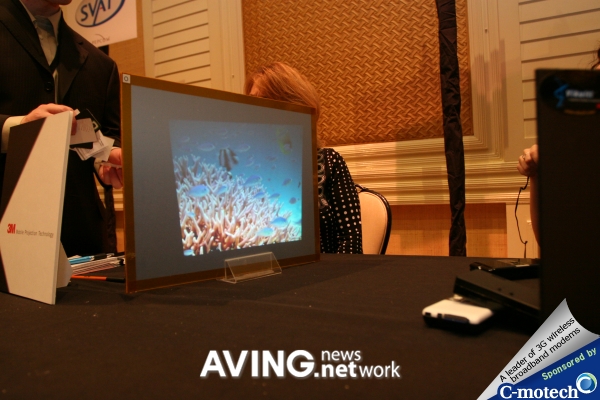 3M to display its new micro professional projector 'MPro 110'