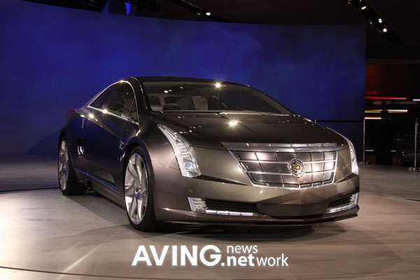 GM to unveil its world premiere car 'Cadillac Converj concept'