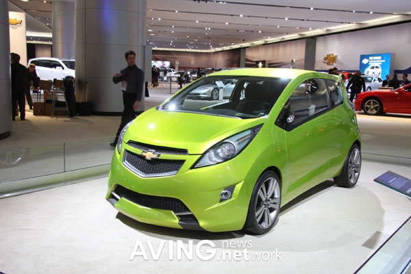 GM to showcase its four-door mini car 'Chevrolet Spark'