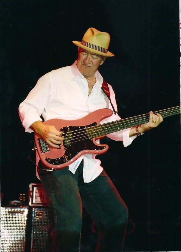 Auralex Gramma takes to the stage for roak and roll hall of famer, Stu Cook