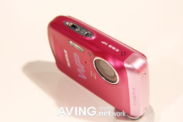 Fujifilm to debut its 3m waterproof digital camera 'FINPIX Z33 WP'