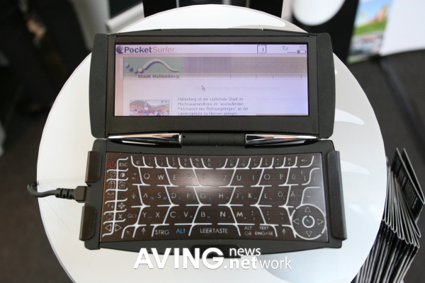 DataWind to present its portable multimedia device 'PocketSurfer2'