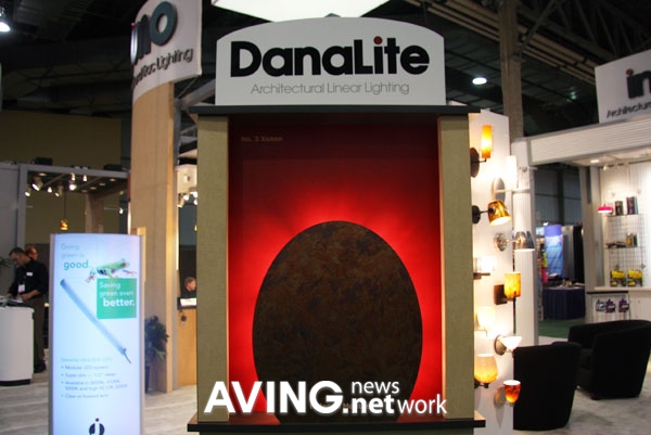 Juno Lighting to showcase its ultra-slim LED modular system 'DanaLite'