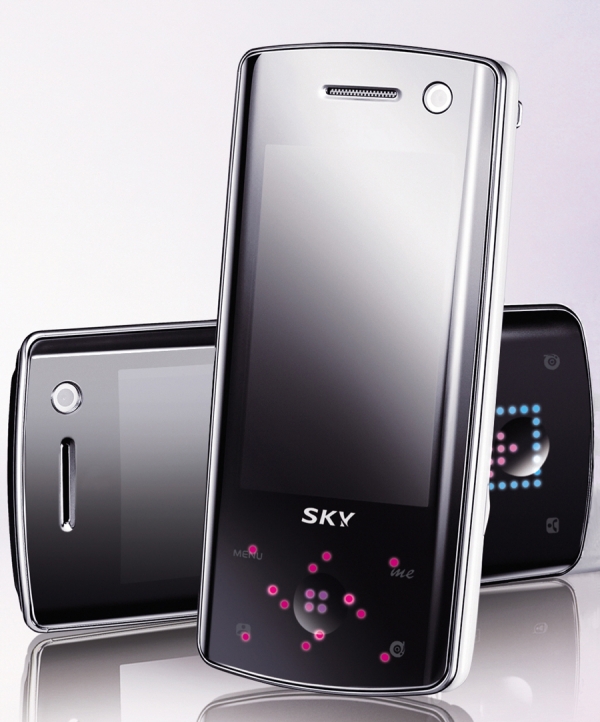 SKY to launch its new sliding touch phone 'Hommage'