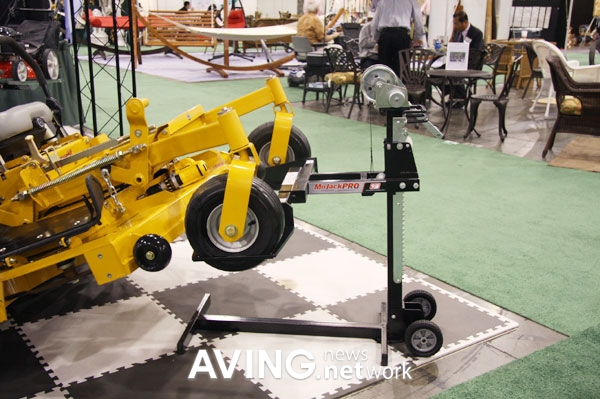 MoJack to unveil another new model of its original award-winning products