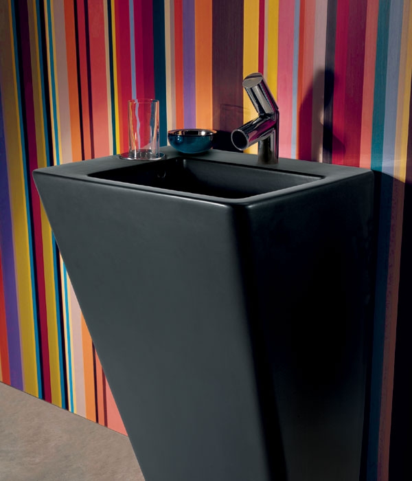 Alessi to introduce the bathroom collection 'ILBAGNOALESSI dOt'
