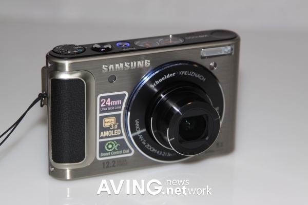 [EISA AWARD 2009] European Advanced Compact Camera - Samsung 'WB1000'