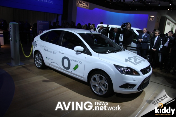 Ford to reveal the first of a fleet of Battery Electric Vehicle(BEV ...