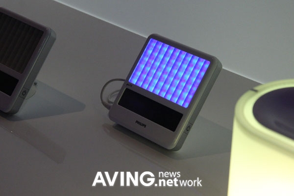 Philips to unveil its natural light therapy 'goLITE BLU'