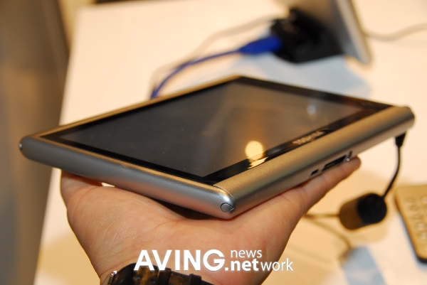 [IFA 2009 - No Text News] Toshiba to present a 7-inch home multimedia ...
