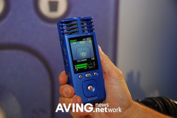 [IFA 2009 - No Text News] Samson to unveil its handy video recoder 'Q3'