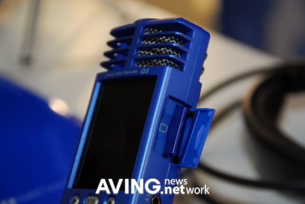 [IFA 2009 - No Text News] Samson to unveil its handy video recoder 'Q3'