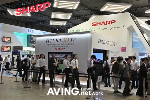 Sharp to unveil its 60-inch full HD 3D TV
