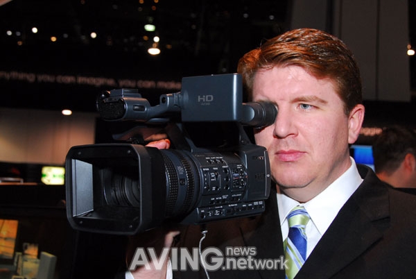 Sony to present its HD Handycam camcorder 'HDR-AX2000'