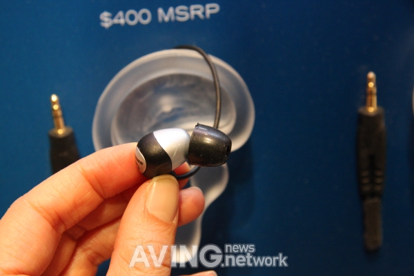 Shure to exhibit 'SE420', its Dual TruAcoustic MicroSpeakers