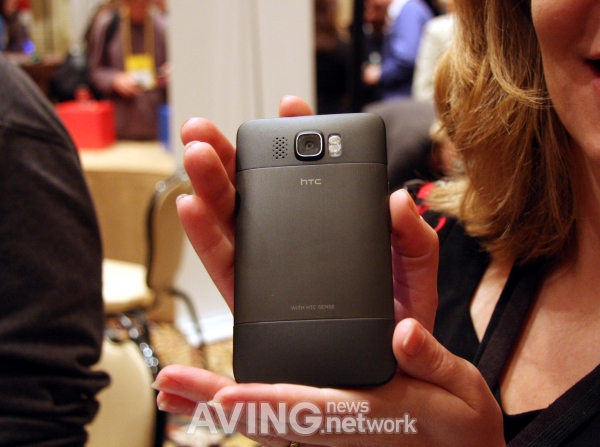 [Digital Experience] HTC's 'HD2', its first Windows phone with HTC Sense