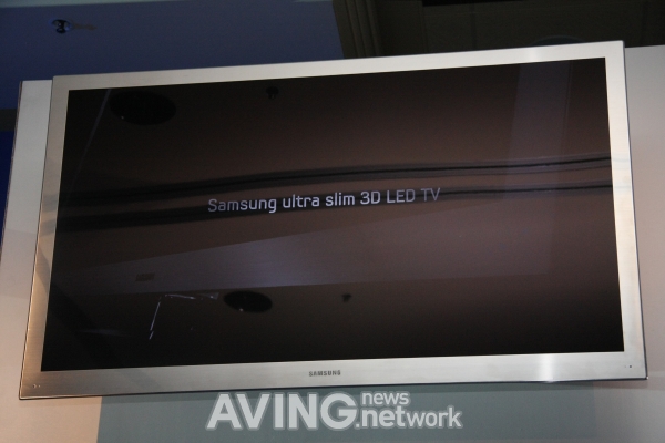 Samsung to unveil its 0.3mm-thick ultra-slim 3D LED TV