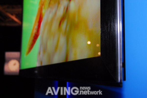 Toshiba to introduce ZX900 Series CELL TV into the U.S. market