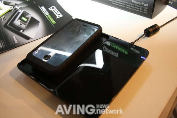 Gear4 to display its wireless charger 'PowerPad' for iPhone