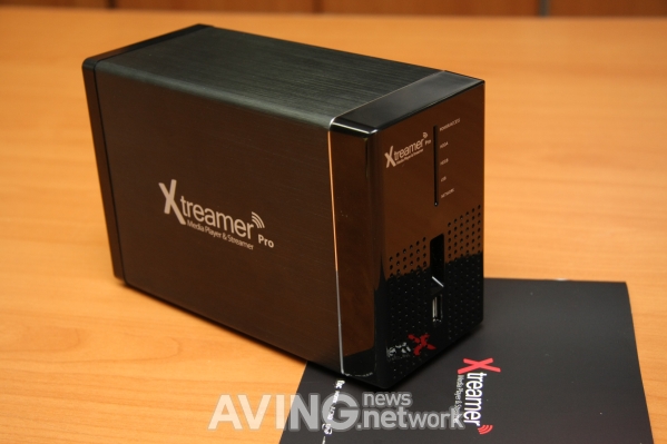 [Pre-CeBIT 2010] UNICORN's new multi-media player 'Xtreamer Pro'