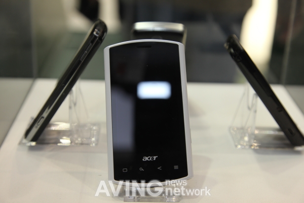 Acer to showcase its Android-based smart phone 'Liquid S100'