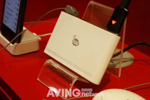 KT to showcase the new version of portable WiBro wireless router