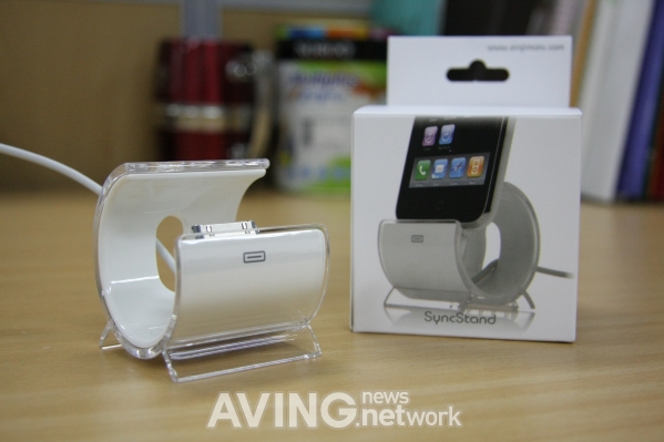 Sinjimoru to launch its iPhpne/iPod cradle 'Sync Stand'