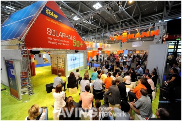Intersolar 2010, The world's largest exhibition for the solar industry ...